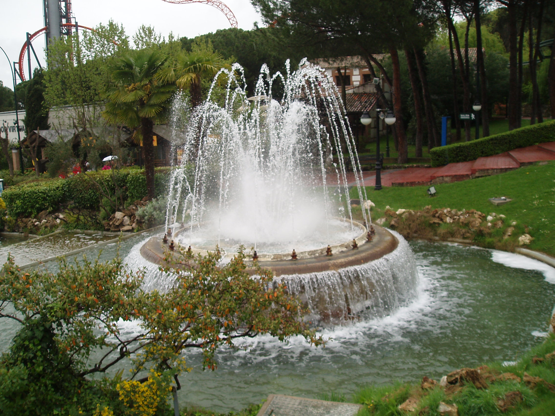 Estanque y fuente del Parque de Atracciones - Patrimonio cultural y ...